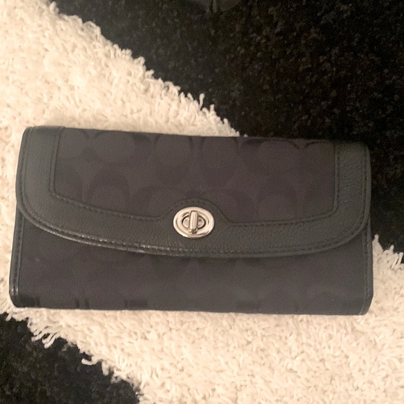 Coach | Bags | Coach Turnkey Black Wallet Vguc | Poshmark